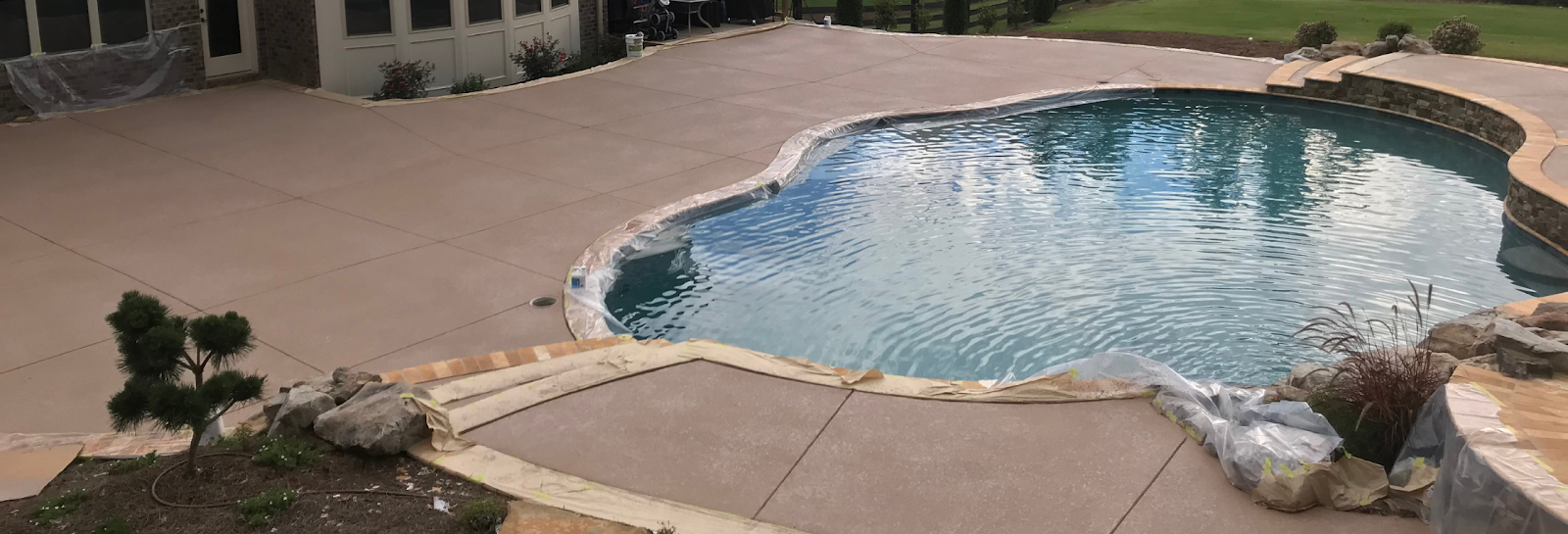 Backyard Pool Deck Designs | Encore Coatings